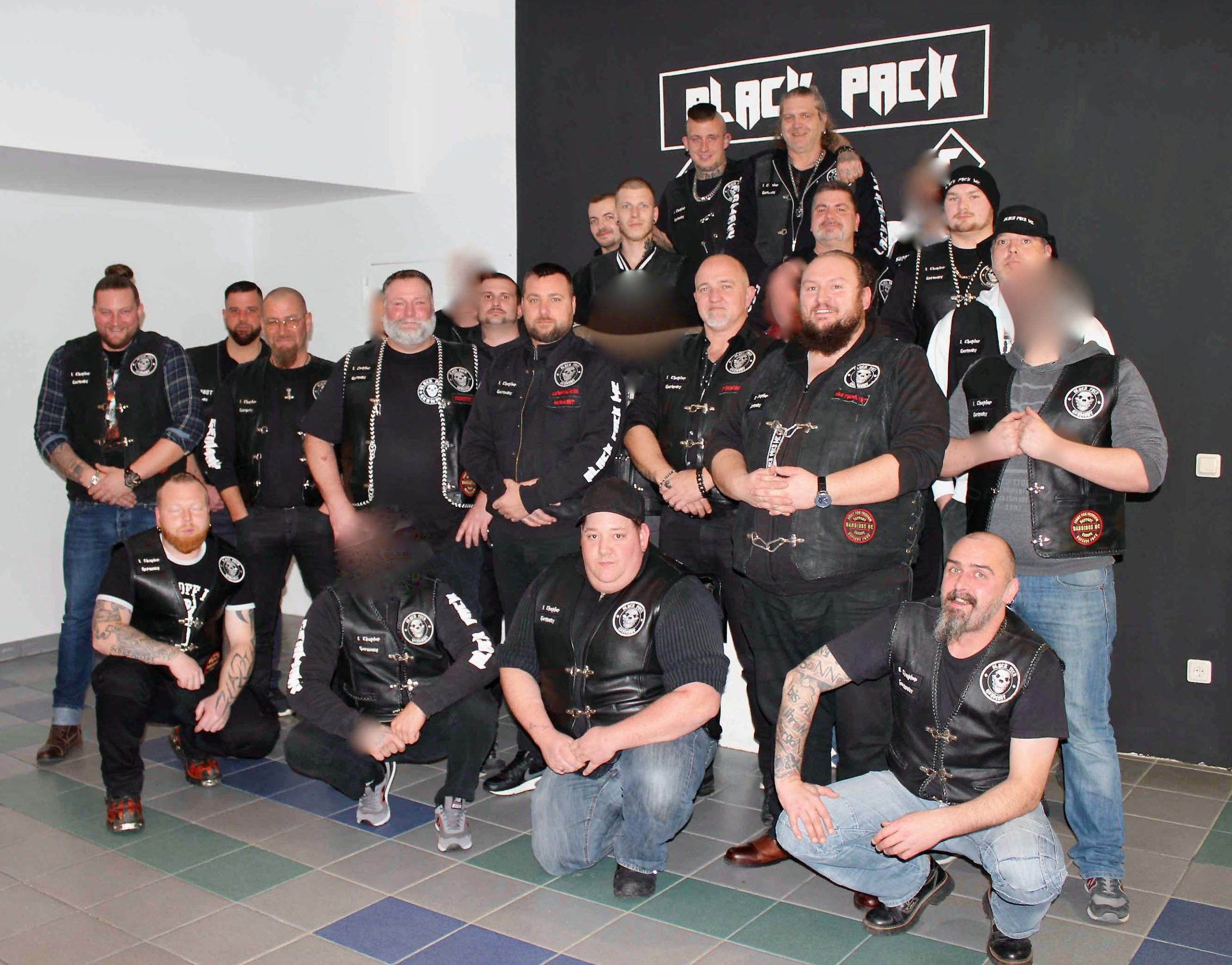 Black Pack MC Germany spendet für Landsberger Tafel - Nachrichten München