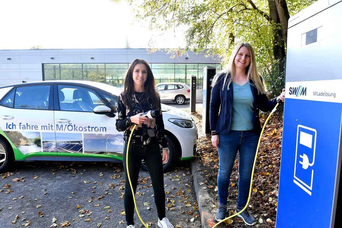 Laden und Baden: Ladestationen für E-Autos am Cosimawellenbad ...
