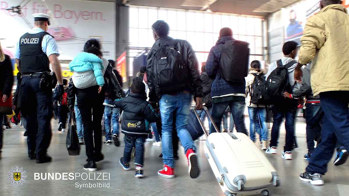 Großaufgriff unerlaubter Aufenthalt - Zwei Familien melden sich bei der ...