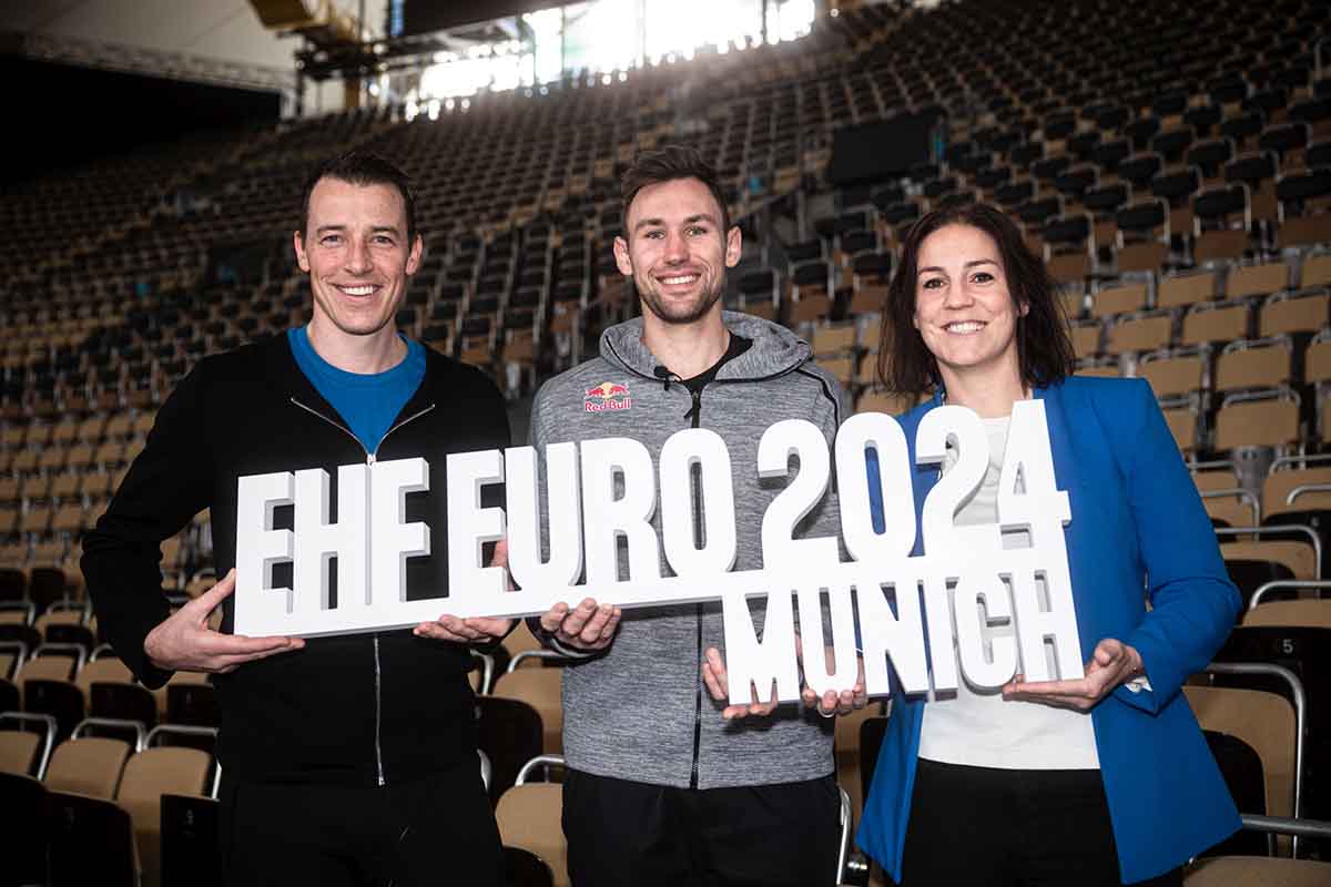 Isabell und Dominik Klein sowie Niklas Kaul Botschafter der EHF EURO ...