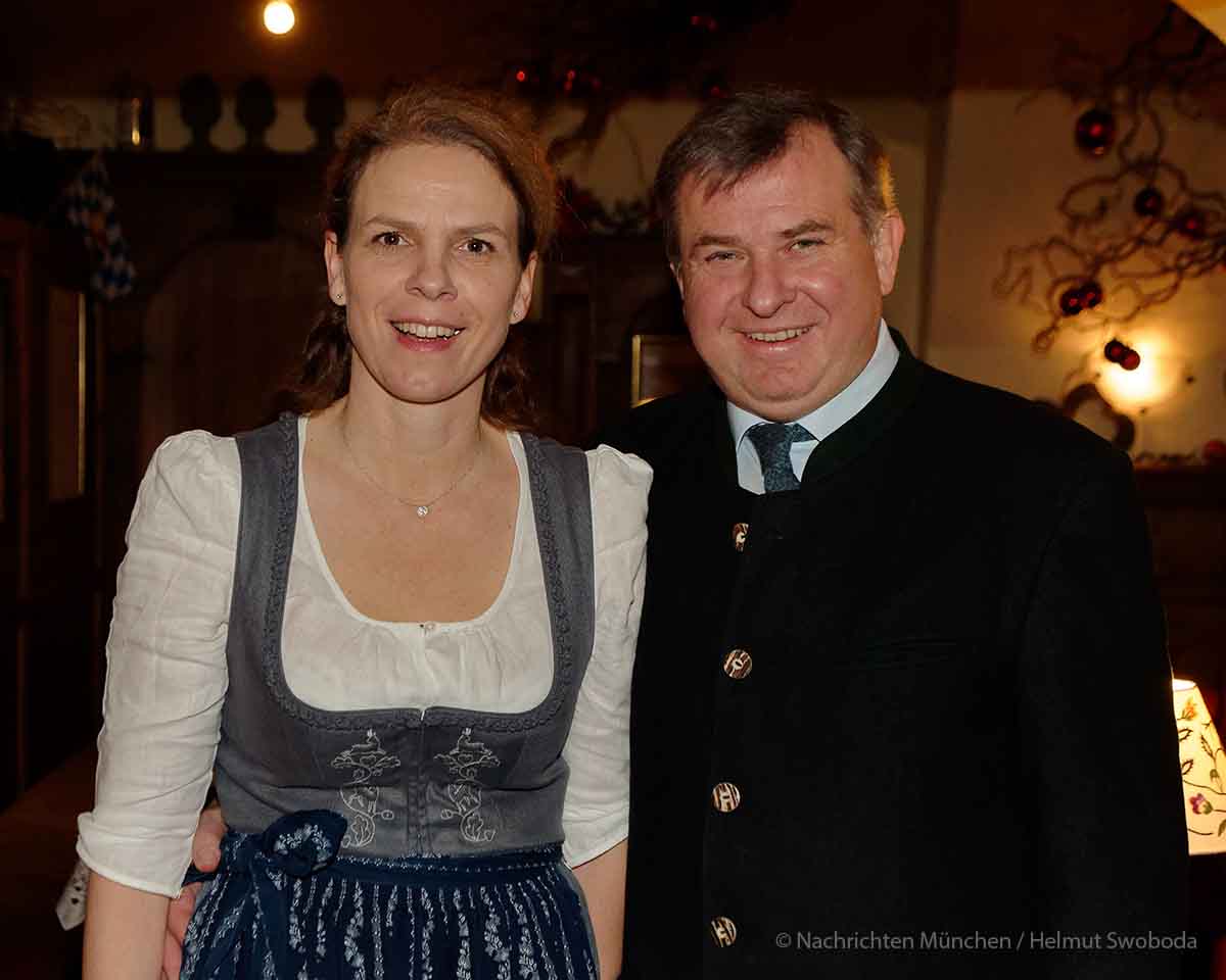 Keine Bierzeltreden auf der Oidn Wiesn! Dafür viel Gesang mit Traudi ...
